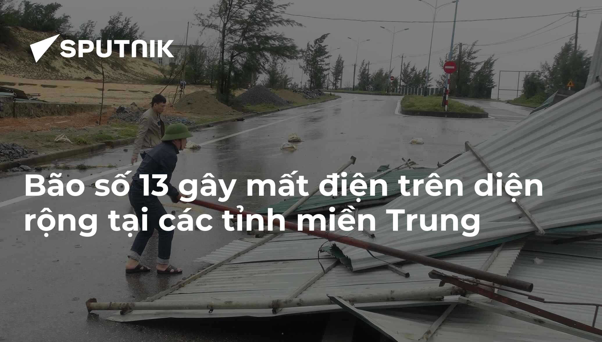 Bão số 13 gây mất điện trên diện rộng tại các tỉnh miền Trung - 15.11. ...