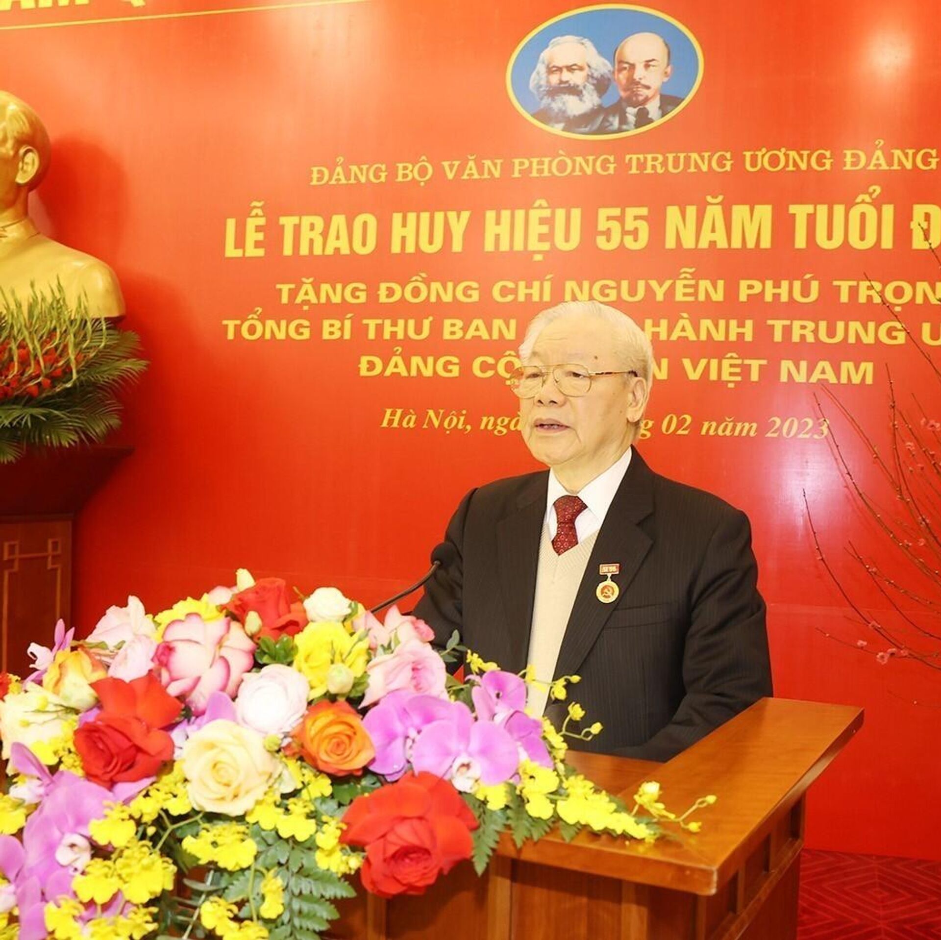 Tổng Bí thư Nguyễn Phú Trọng “55 năm theo Đảng” và sự nghiệp chính trị ...