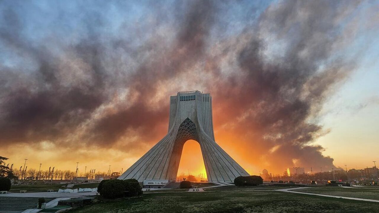 Iran xác nhận đã thống nhất với Mỹ về các nội dung chính của Bản ghi ...