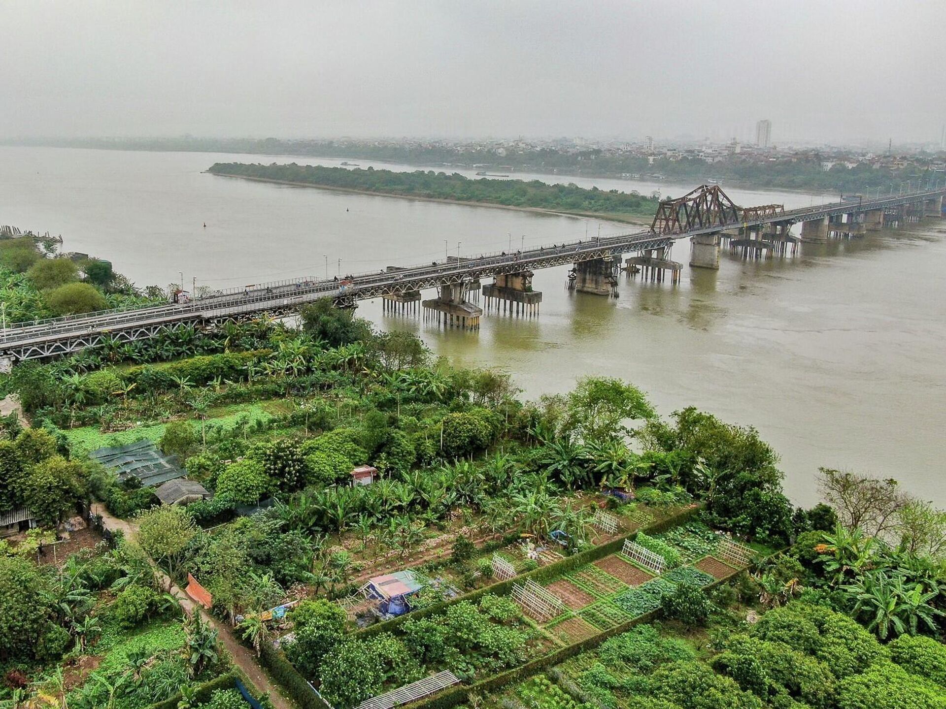 Hà Nội thống nhất di dời, quy hoạch lại toàn bộ khu dân cư ngoài đê ...